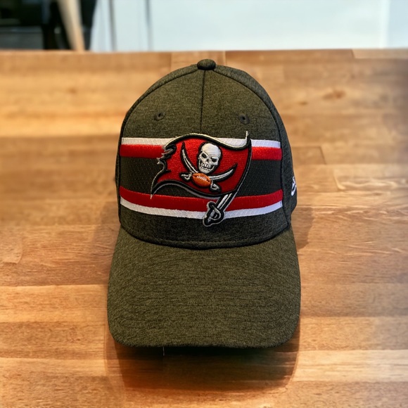 New Era | Accessories | New Era 39thirty Tampa Bay Buccaneers Bucs ...